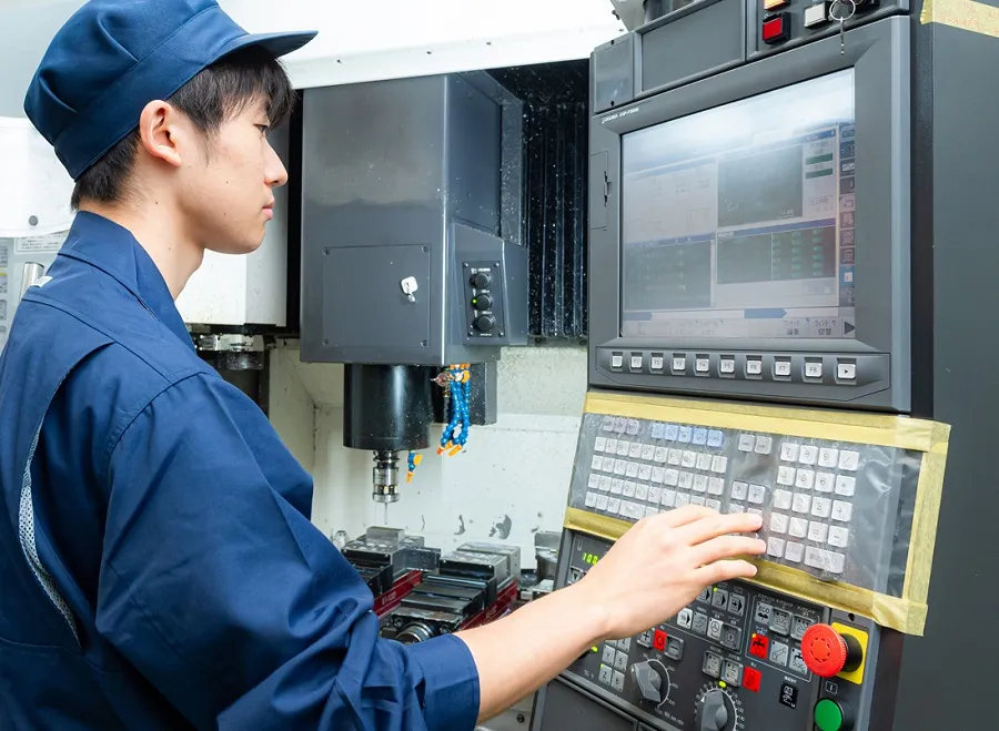 MANUFACTURE | Divisi | PT U.TEC INDUSTRIES INDONESIA